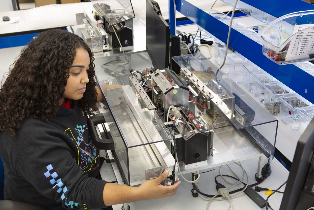 Contract Assembly | CBM Industries